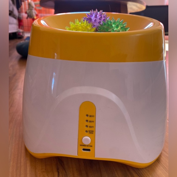 Dog | Euc Automatic Ball Launcher For Pet Play | Poshmark